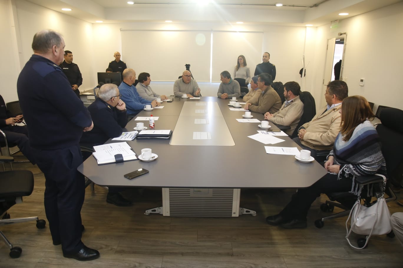 Centro de Videovigilancia: Abella y alcaldes buscan seguir avanzando ...